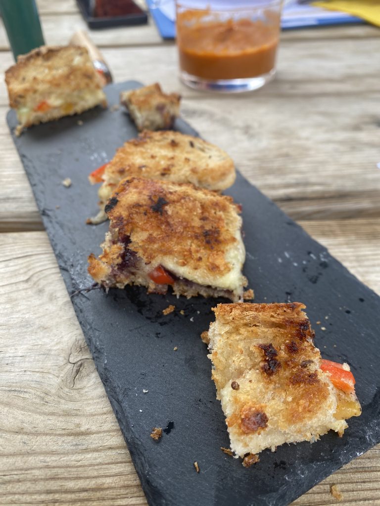 Grilled cheese Reblochon-poivron - Reblochon